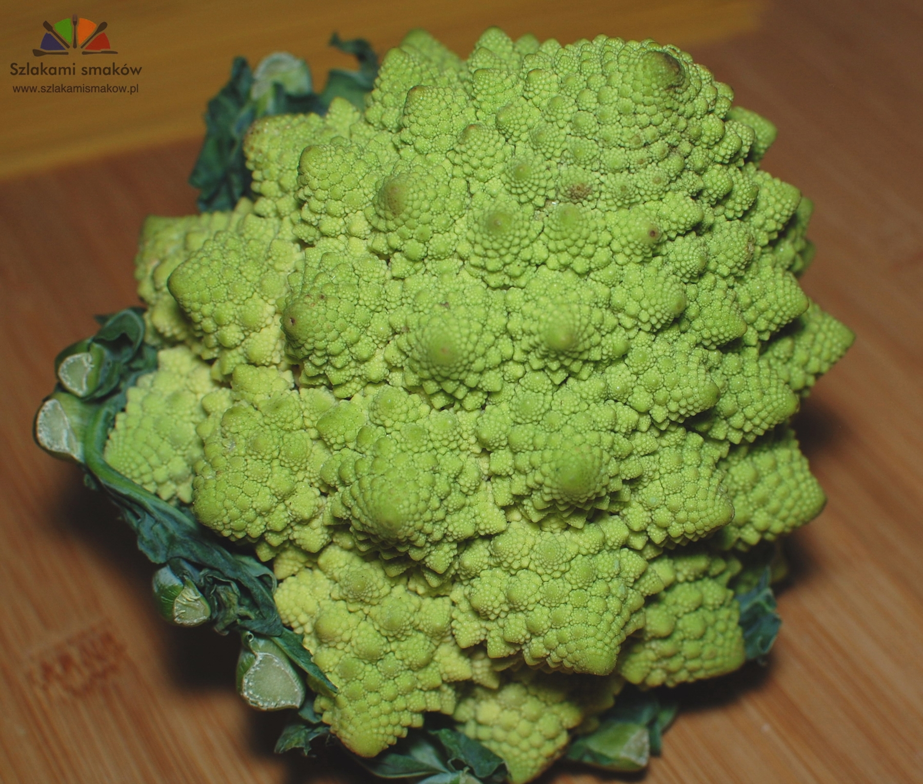 Kalafior Romanesco w zielonym spaghetti | Szlakami Smaków