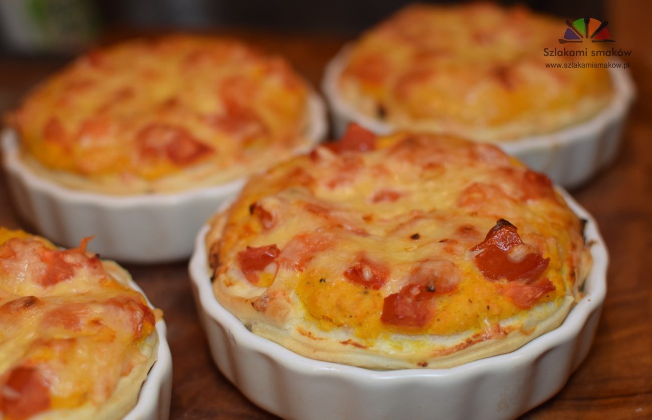 Mini tarty na cieście francuskim z dynią i serkiem ricotta – Szlakami ...